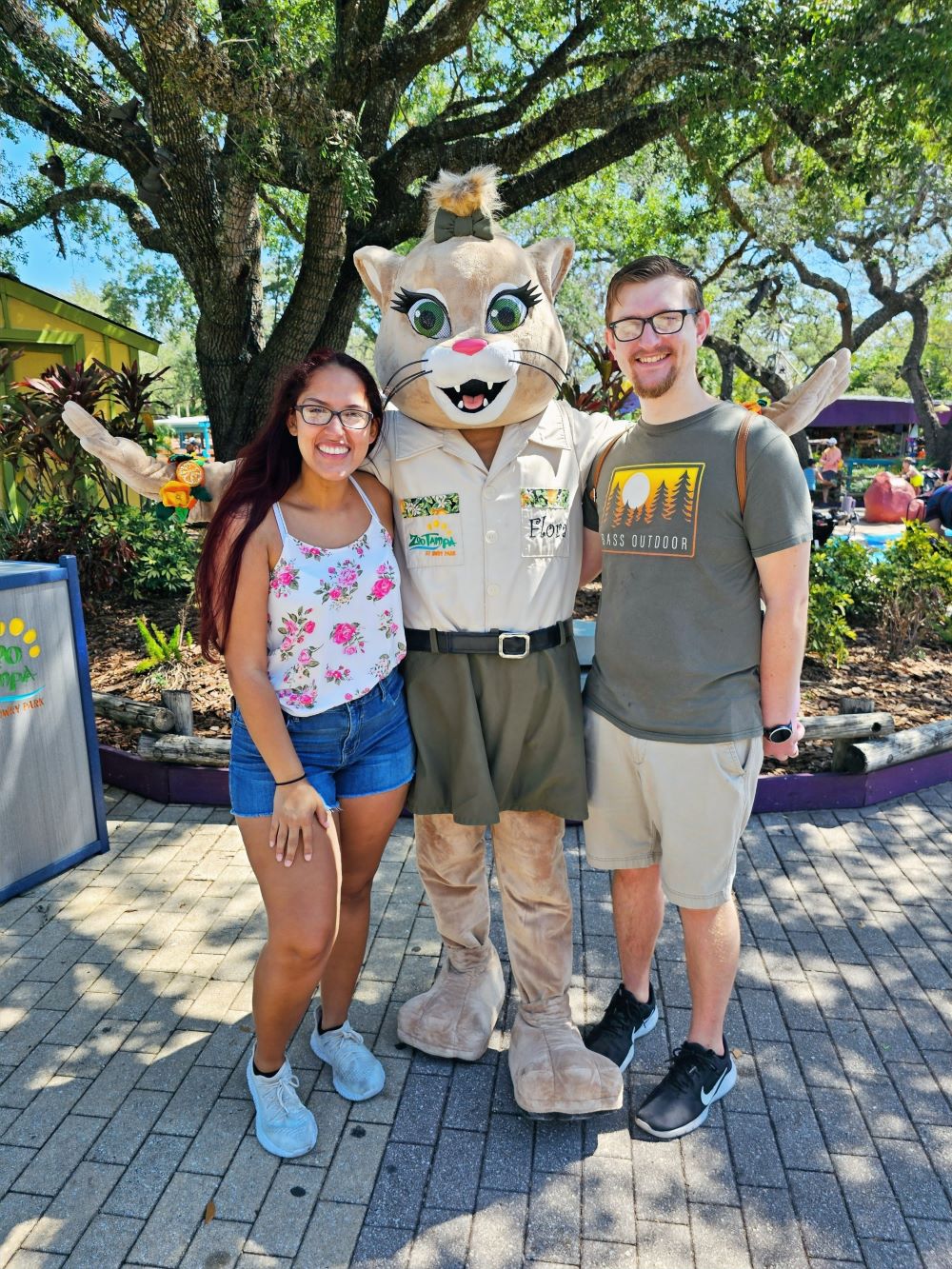 What to Expect when Visiting ZooTampa at Lowry Park – Dale, Let's Travel!