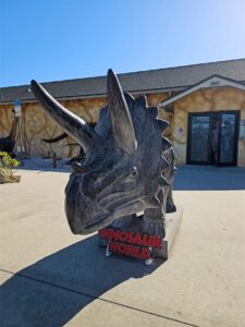 The Ultimate Guide to Planning Your Visit to Dinosaur World Theme Park ...