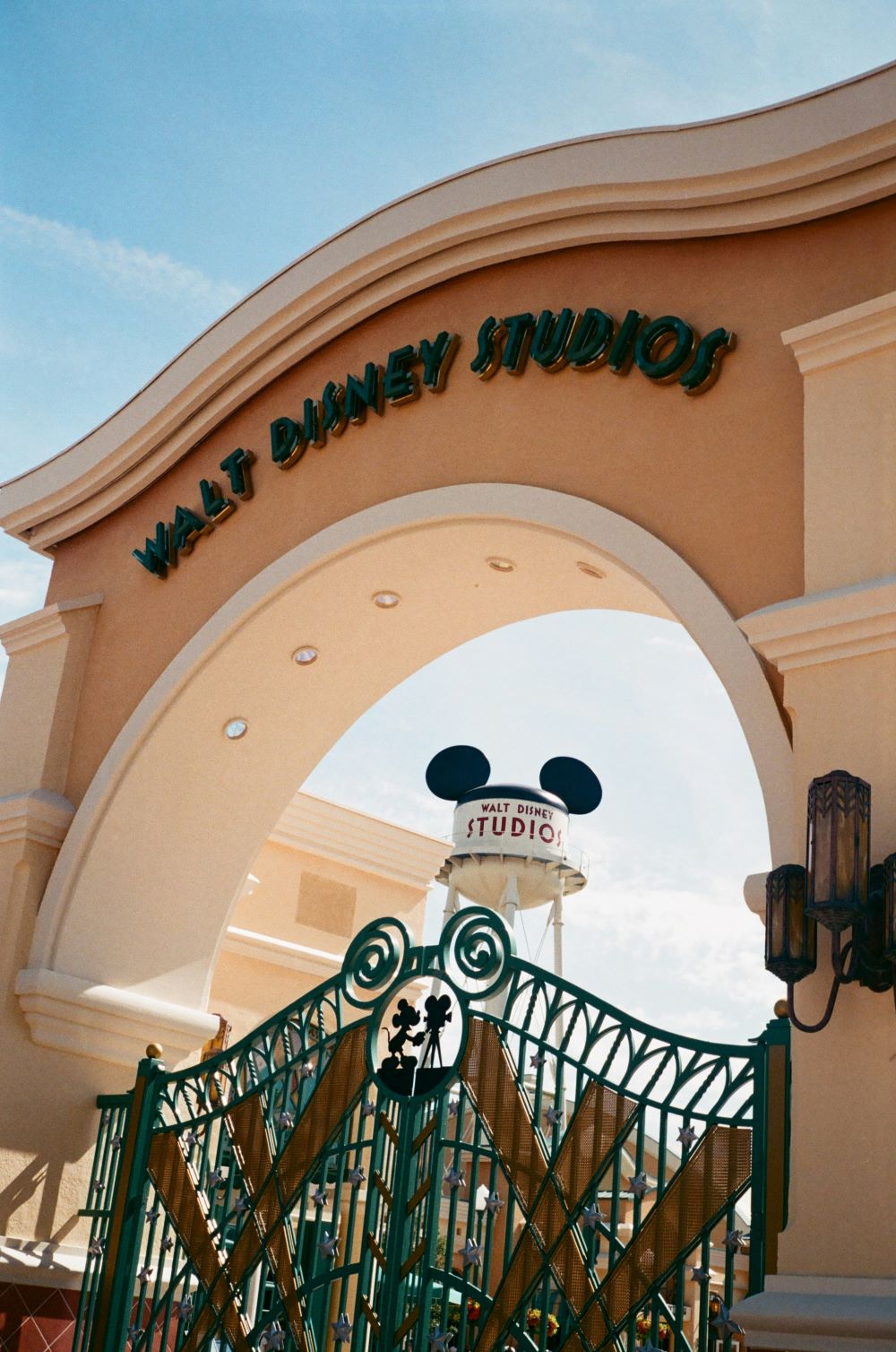 Discover the Magic of Walt Disney Studios Park: Attractions, Shows, and ...